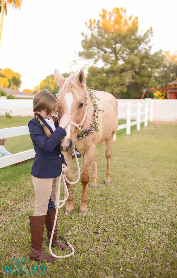 Easy English Equestrian Jodhpurs Tutorial | Tikkido.com