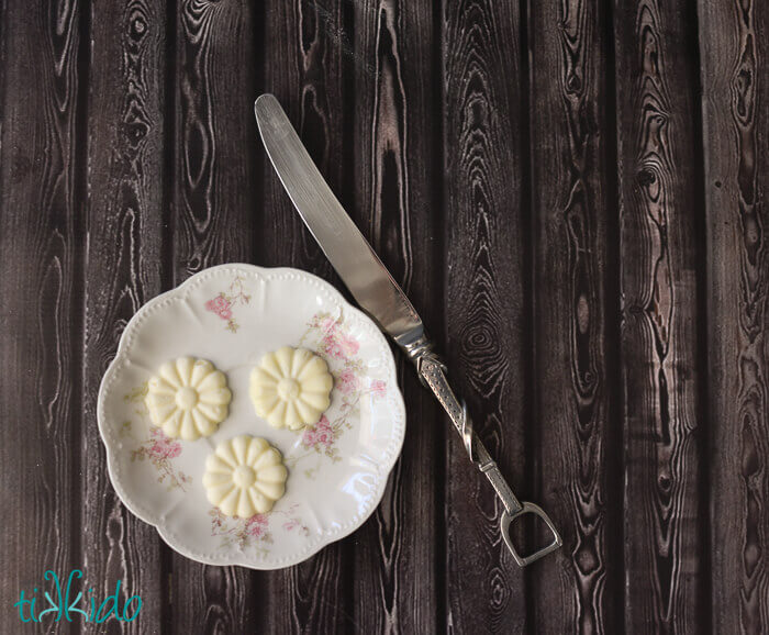 Fancy Molded Butter Tutorial | Tikkido.com