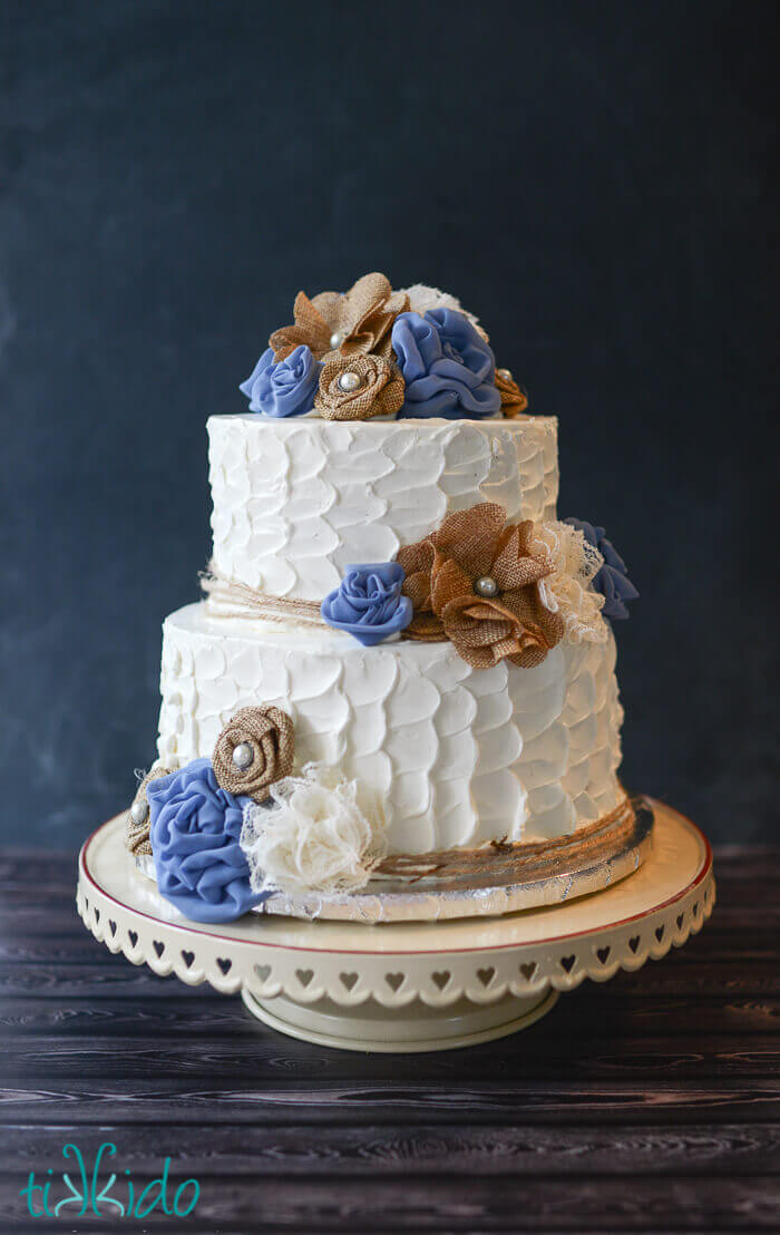 Wildflowers And Burlap Wedding Cakes